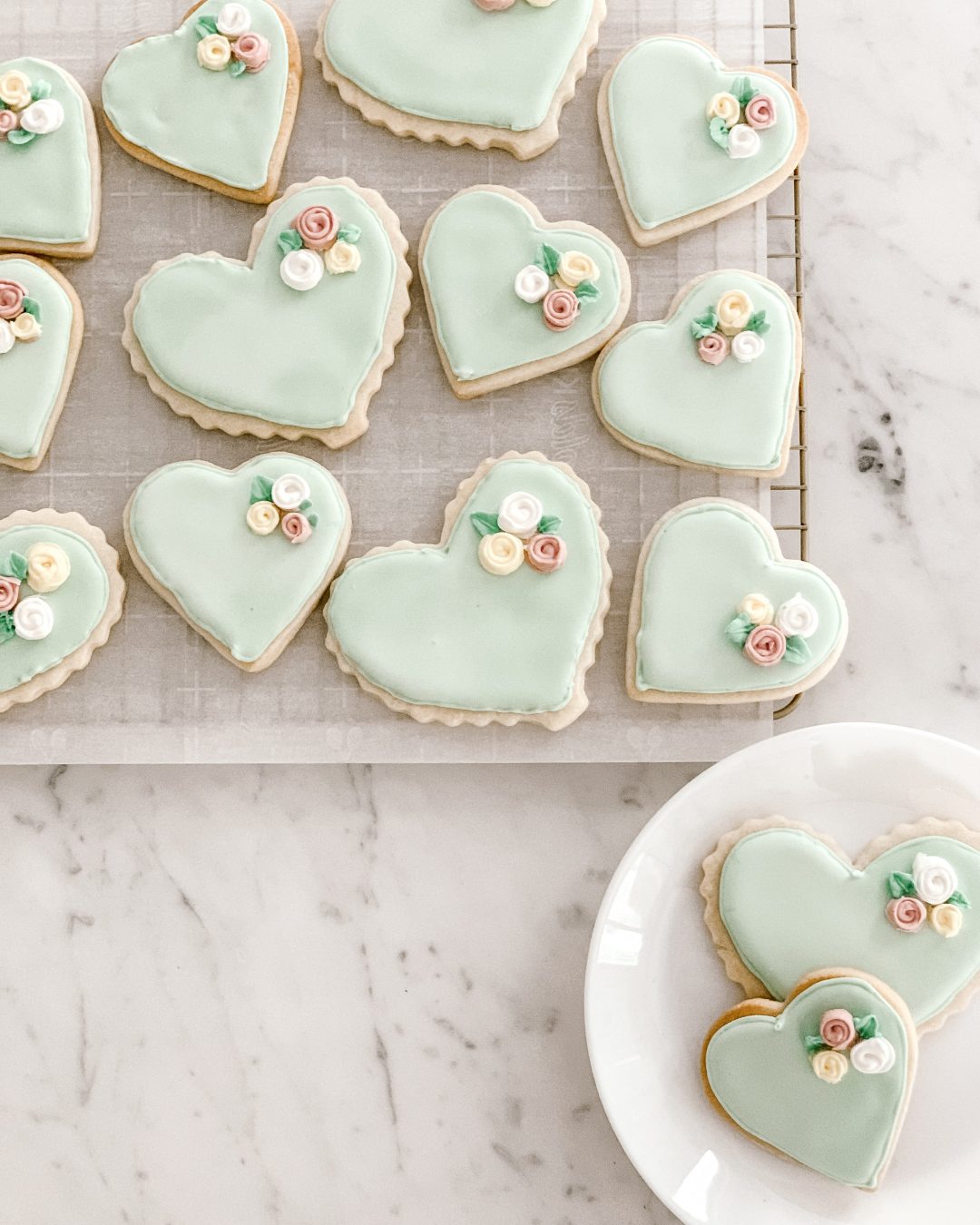 How to Decorate with Royal Icing - Jaclyn James Company