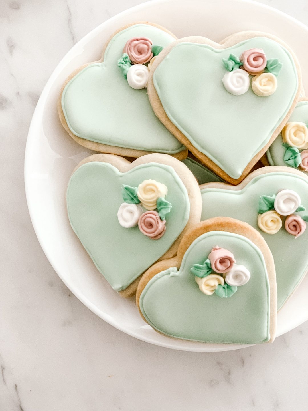 How to Decorate with Royal Icing - Jaclyn James Company