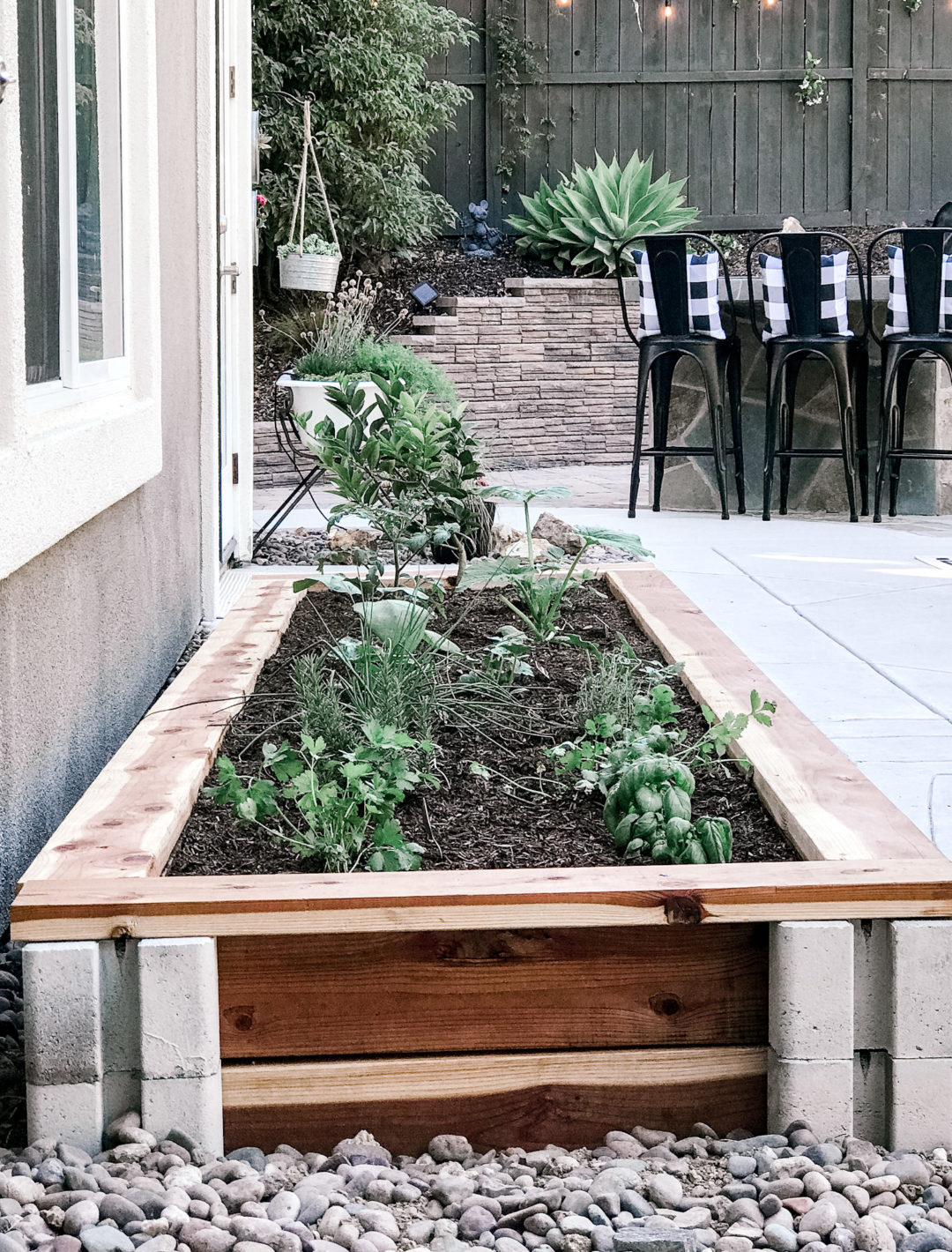 Easy DIY Planter Box - Jaclyn James Company
