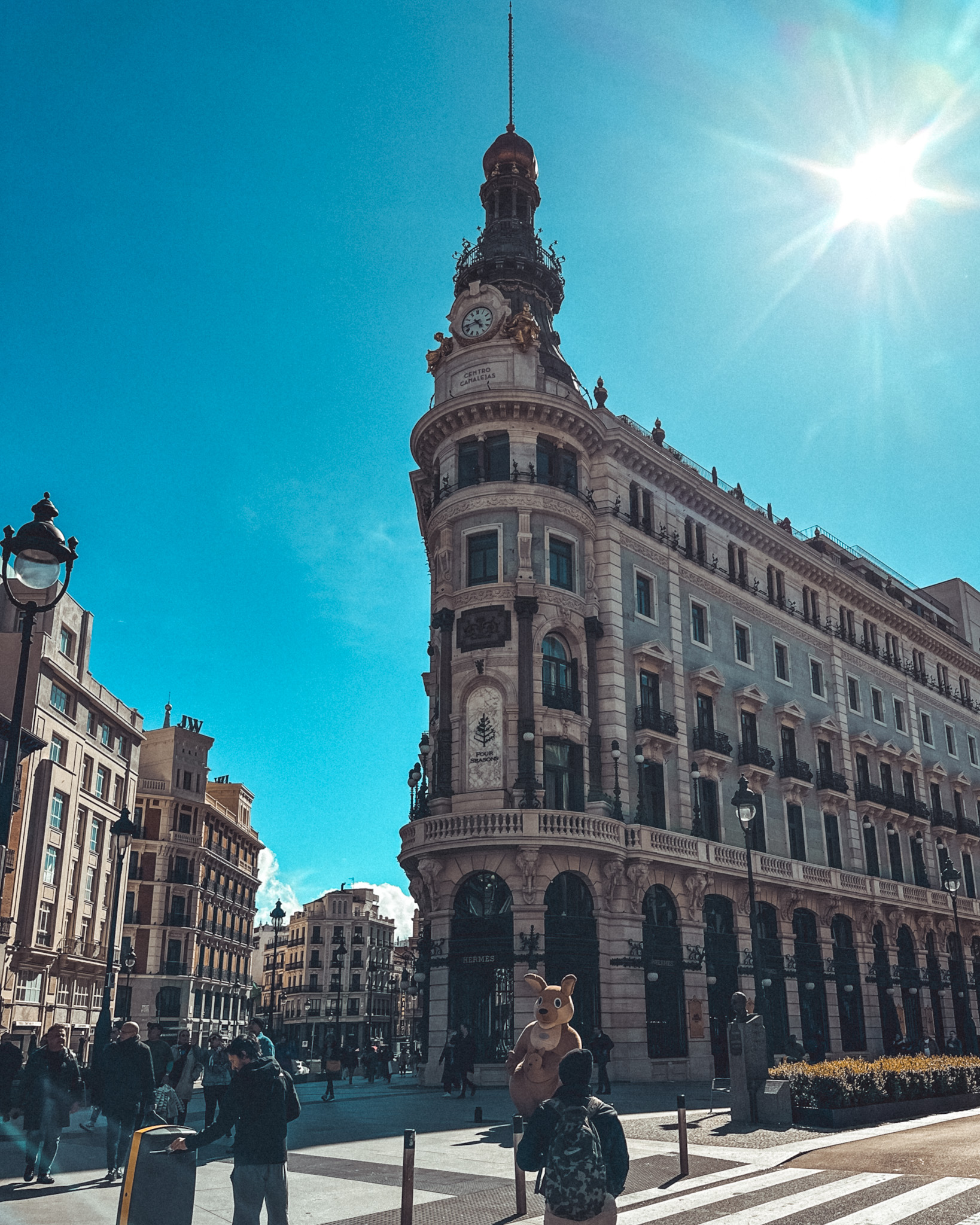 Madrid Travel Guide: Exploring History, Cuisine, and Culture in Spain's ...